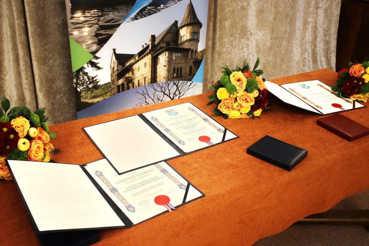 Objavljen Javni poziv za podnošenje prijedloga za dodjelu nagrada Primorsko-goranske županije u ...