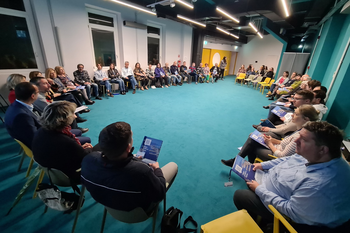 Vijeća građana Rijeke započelo s radom, najmlađa članica ima 22 godine ...